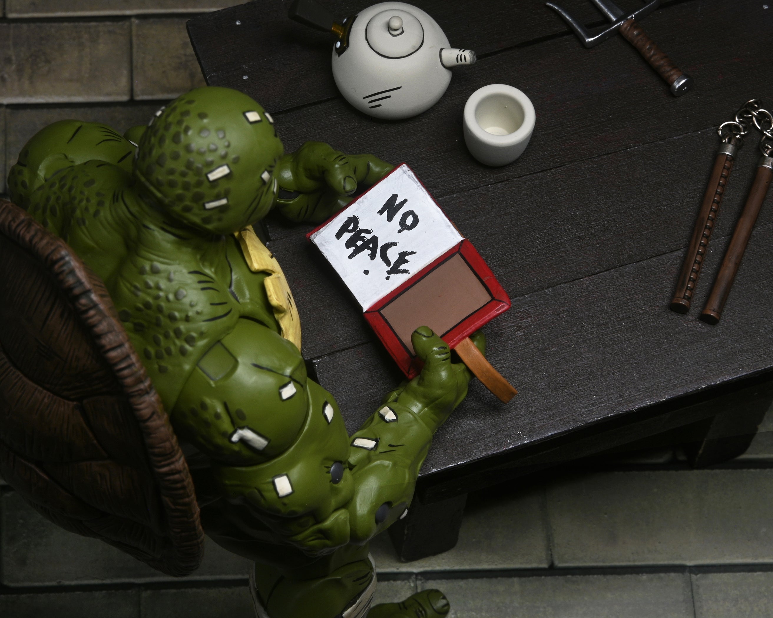 Teenage Mutant Ninja Turtles Battle Damaged Ronin - The Last Ronin ...