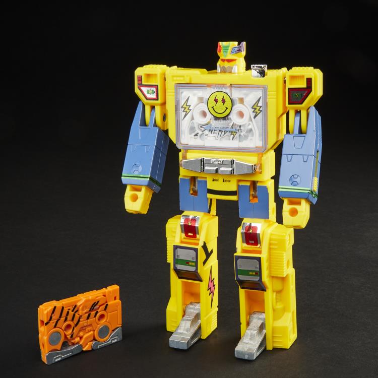 Transformers x J. Balvin Voyager J. Balvitron Exclusive Figure | Toy ...
