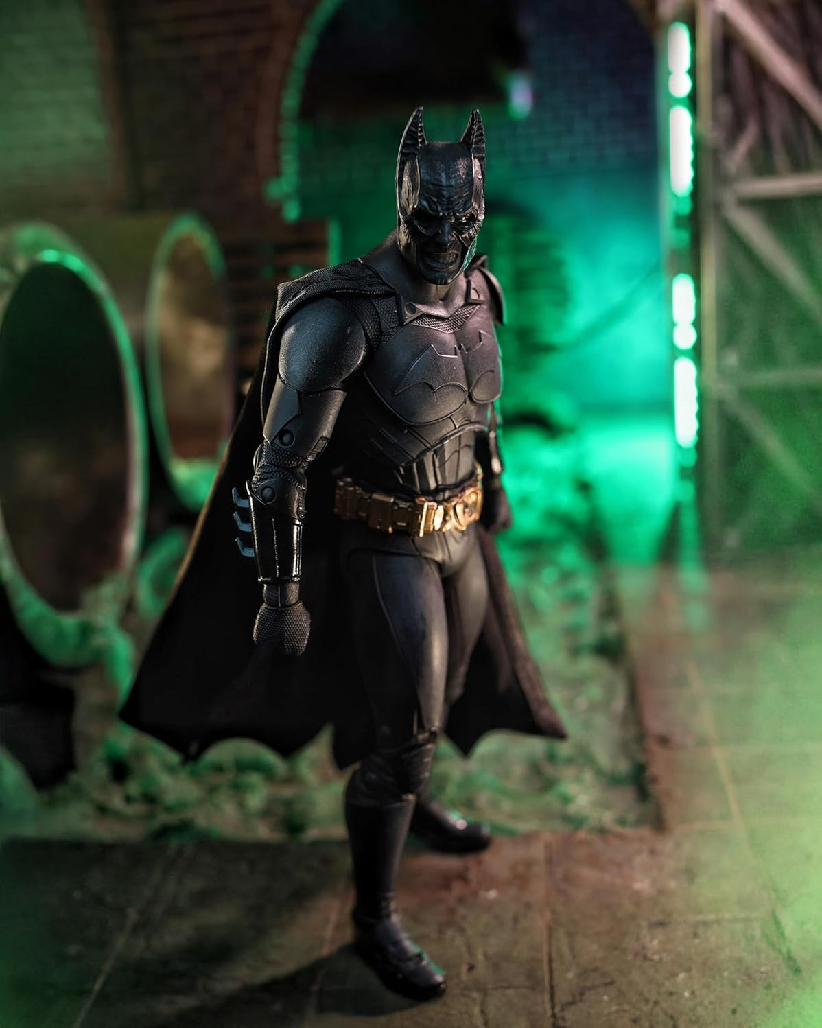DC Multiverse - Batman Begins - Batman - Exclusive — Toy Snowman