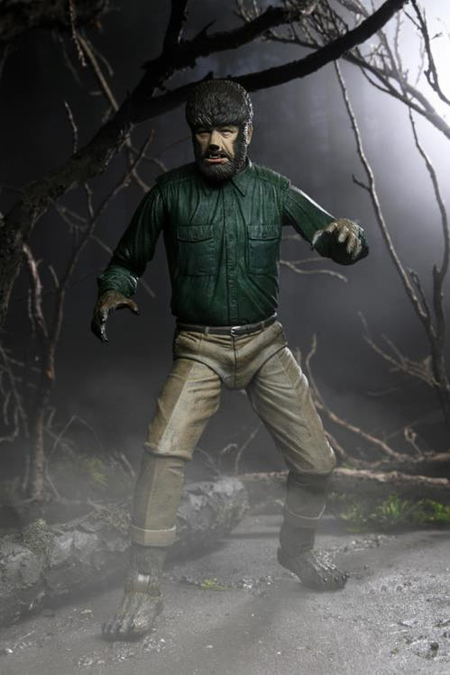 Universal Monsters Ultimate The Wolf Man — Toy Snowman