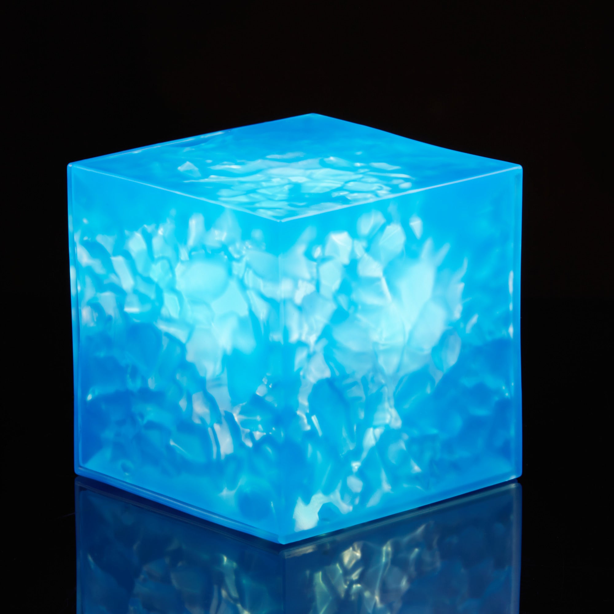 Marvel Legends Series Tesseract Electronic Role Play Accessory | Toy ...