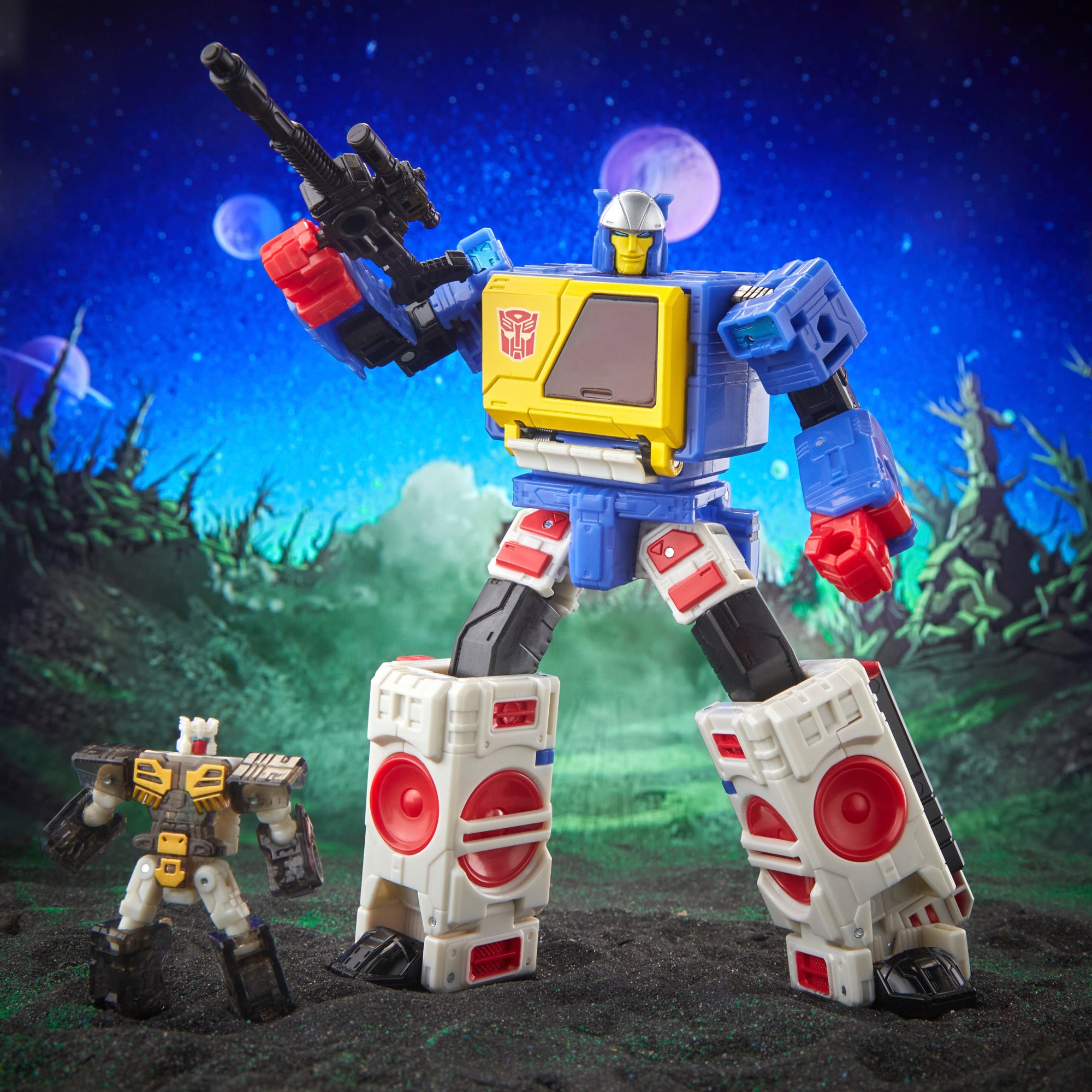 Transformers Legacy Evolution Twincast and Autobot Rewind - Voyager ...